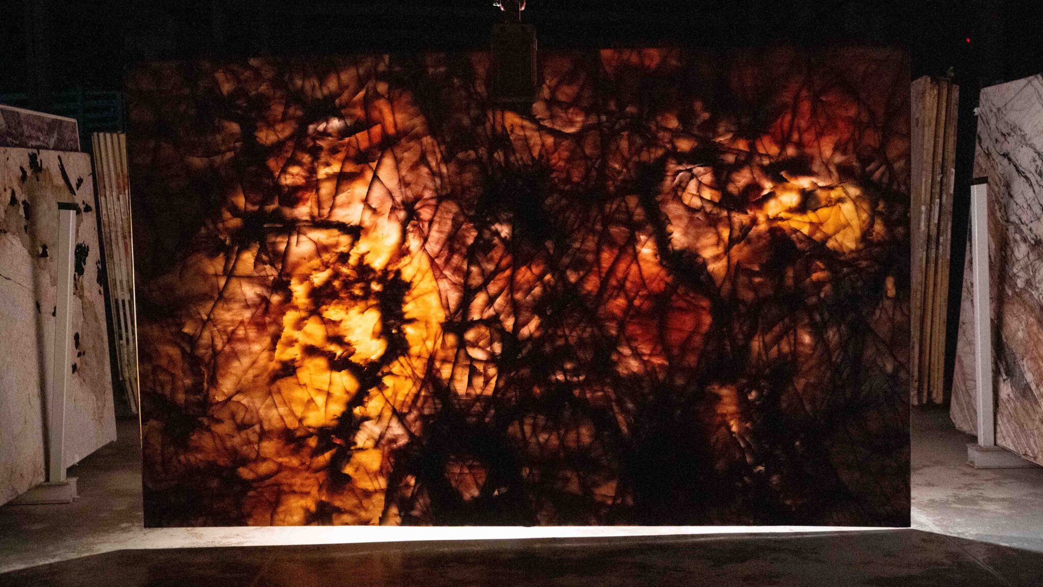 TENDENCIAS: PEACH FUZZ, COLOR DEL AÑO 2024 EN PIEDRAS NATURALES – MIDO