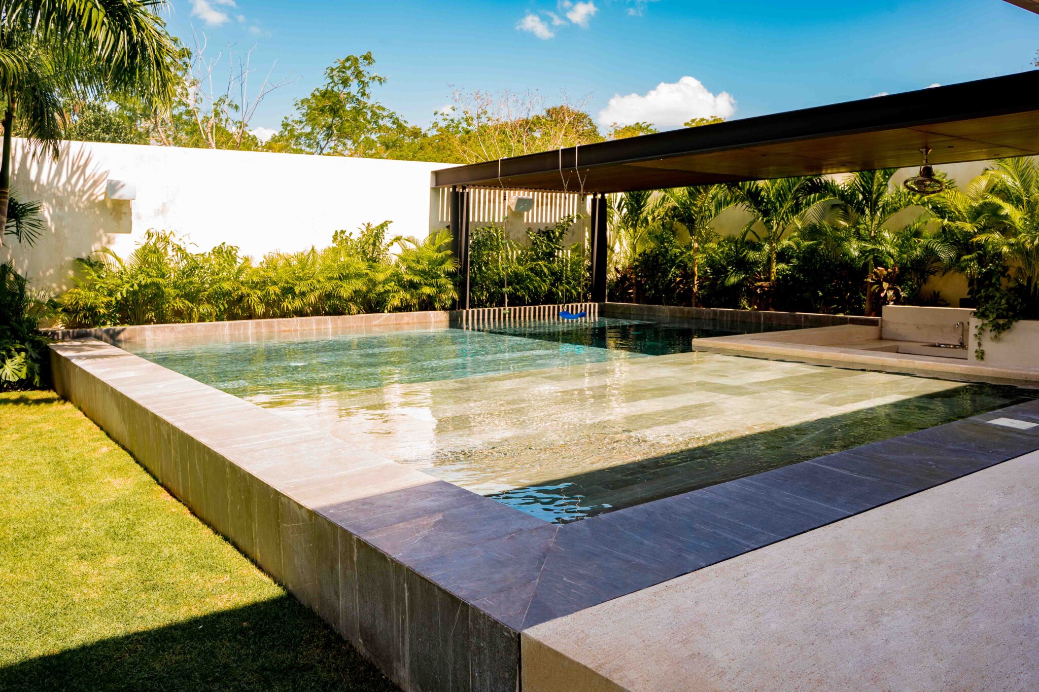 MATERIAL Y ACABADOS PARA ALBERCAS MODERNAS – MIDO